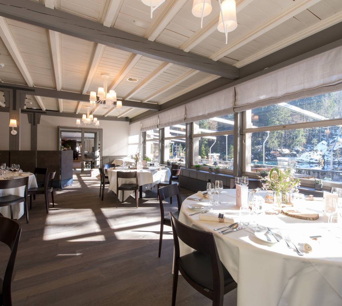 Feiern, tagen & heiraten am Blausee - Blausee AG