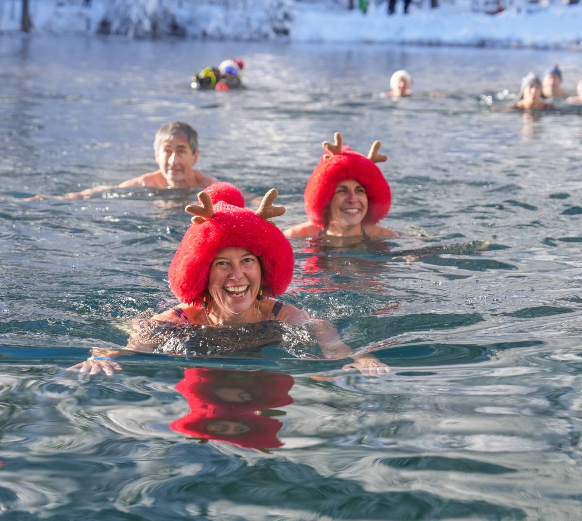 Eisschwimmen - Eisschwimmen - Events - Blausee AG